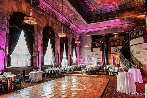 What Is LED Up-Lighting And Do I Need It At My Wedding?